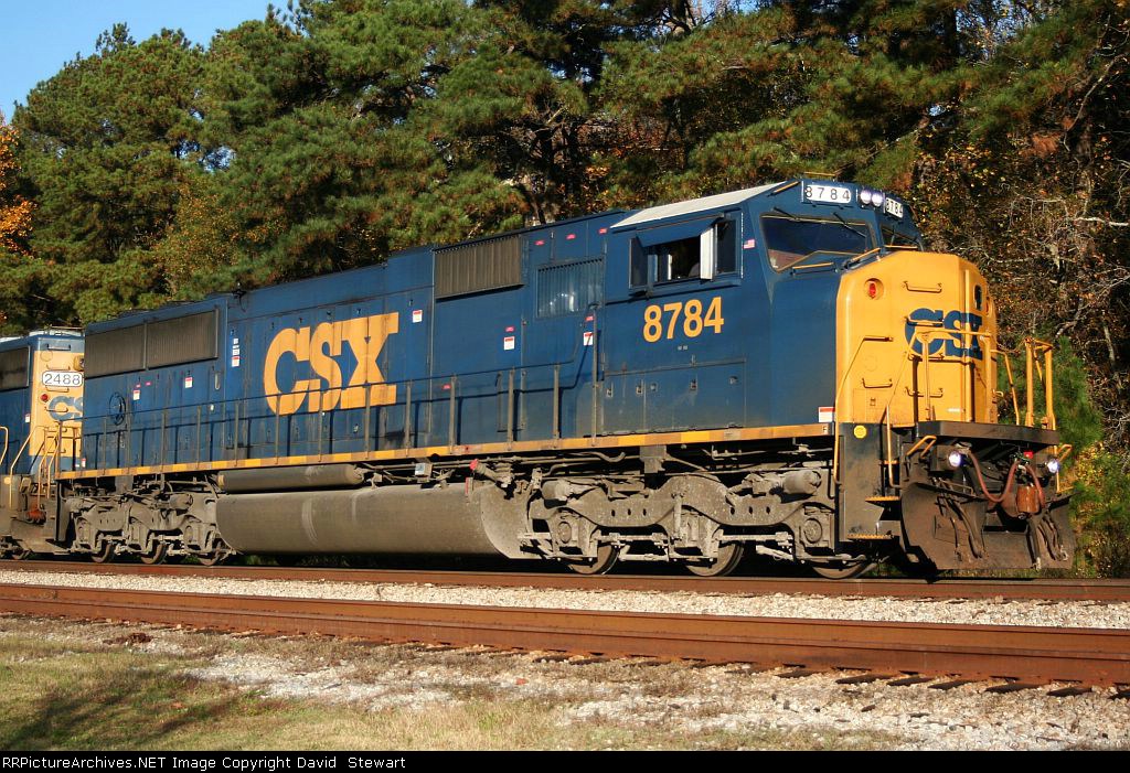 CSX SD60M 8784